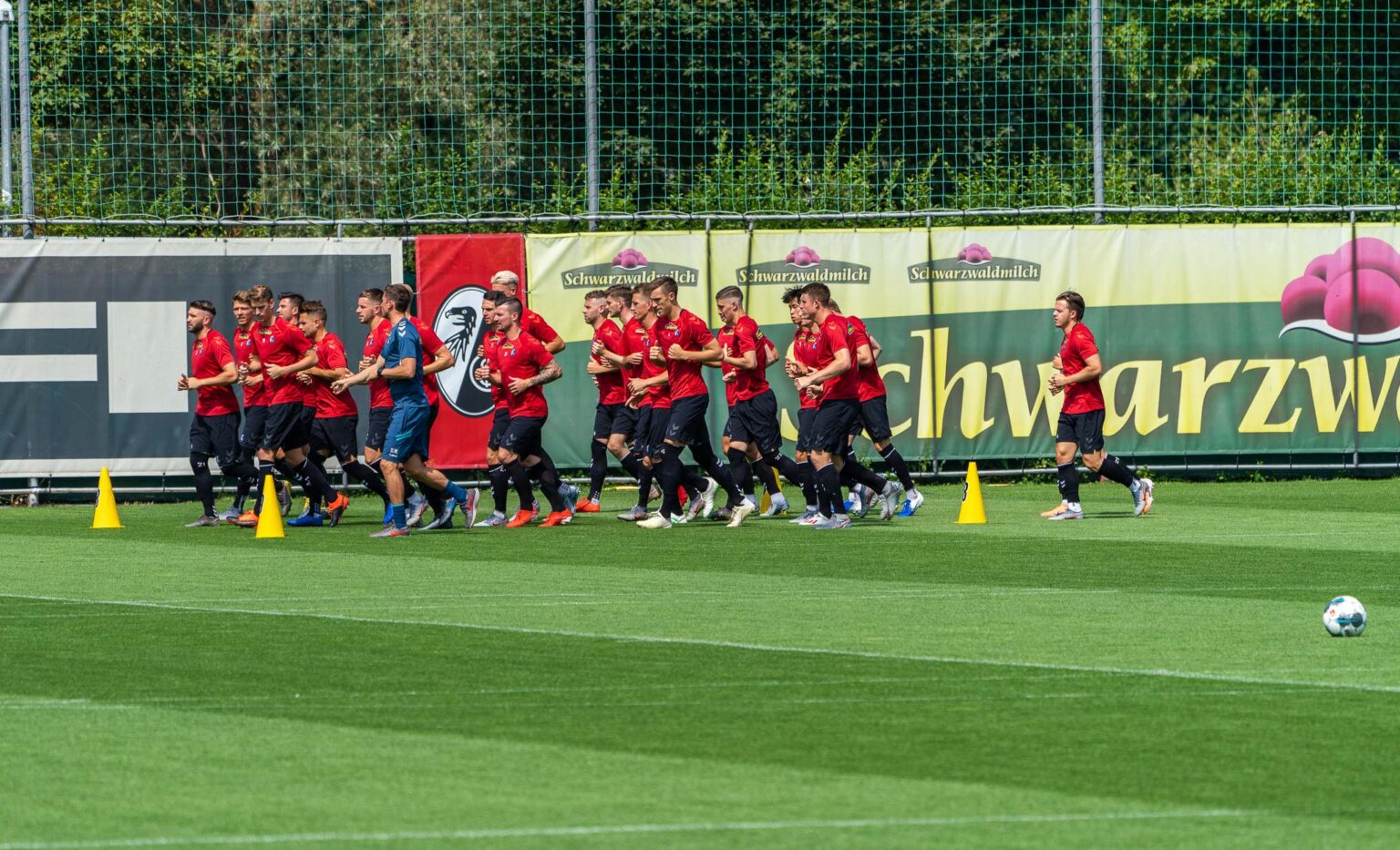 Alle Positionen im Fussball auf einen Blick erklärt! - Fussballtraining.de